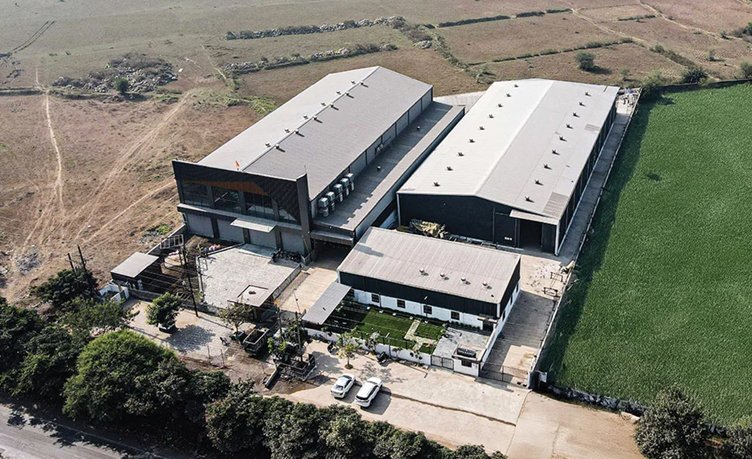 About Us – Dinamoo | Architectural & Bespoke pole manufactures in India.